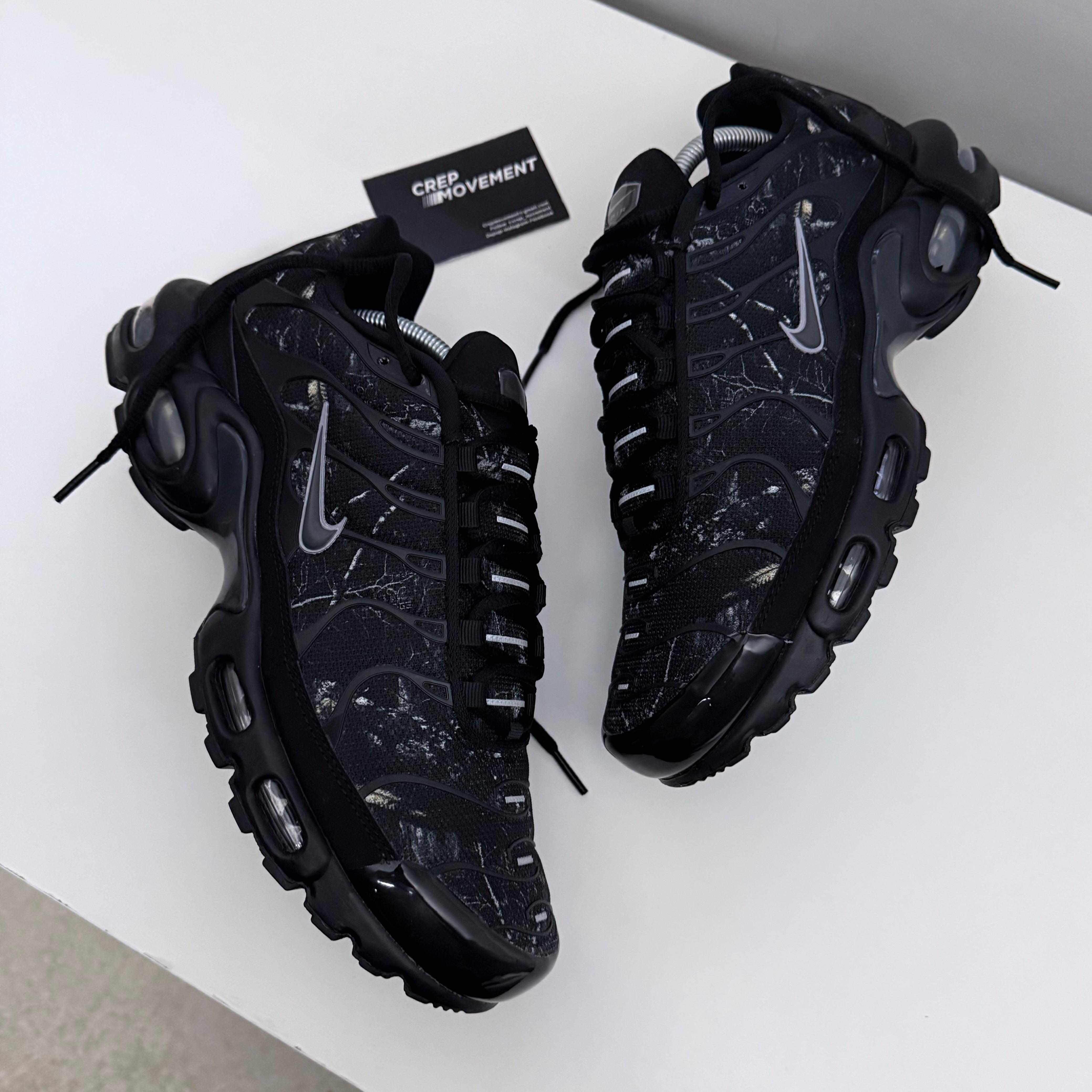 NIKE AIR MAX PLUS TN - DARK SMOKE CAMO – CREP MOVEMENT LTD